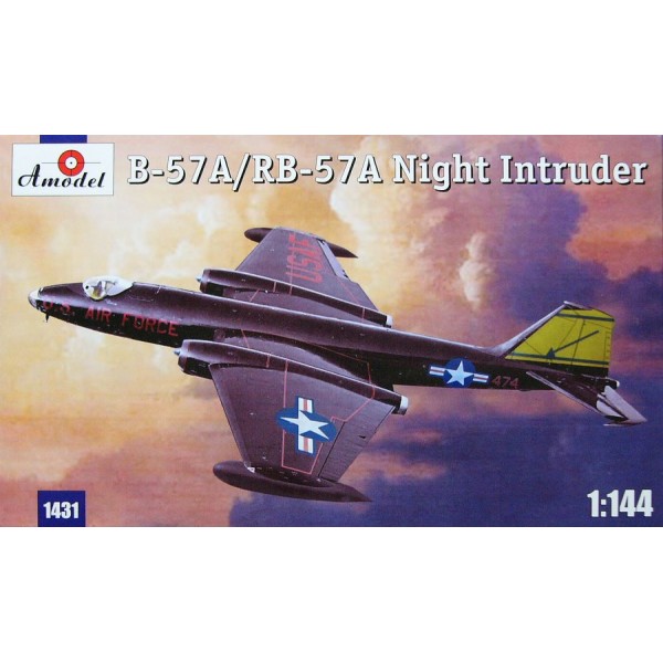 Amodel 1431 Maquette B-57A/ RB-57A Night intruder - francis miniatures