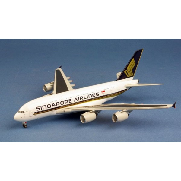 Miniature Airbus A380-841 9V-SKM Singapore Airlines - francis miniatures